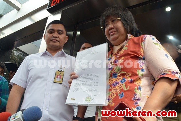 Gambar Foto Lydia Wongsonegoro di Polda Metro Jaya - Foto 2 dari 3