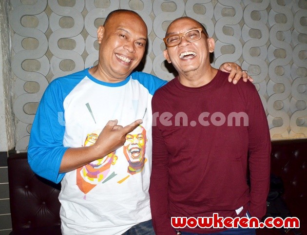 Gambar Foto Teuku Edwin dan Jody di Konferensi Pers Konser '90s Music ...
