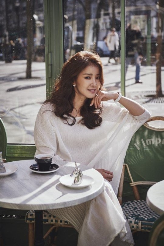 Lee Si Young: Berita, Foto, Video, Lirik Lagu, Profil & Bio | Halaman ...