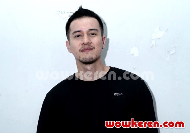 Herjunot Ali: Berita, Foto, Video, Lirik Lagu, Profil & Bio | Halaman ...