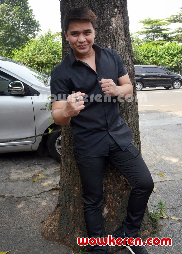 Billy Syahputra: Berita, Foto, Video, Lirik Lagu, Profil & Bio ...