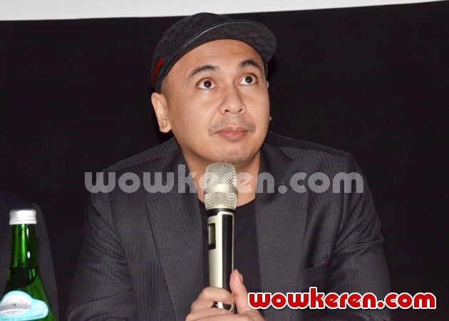 Raditya Dika: Berita, Foto, Video, Lirik Lagu, Profil & Bio | Halaman ...