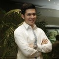 Irwansyah: Berita, Foto, Video, Lirik Lagu, Profil & Bio | Halaman ...