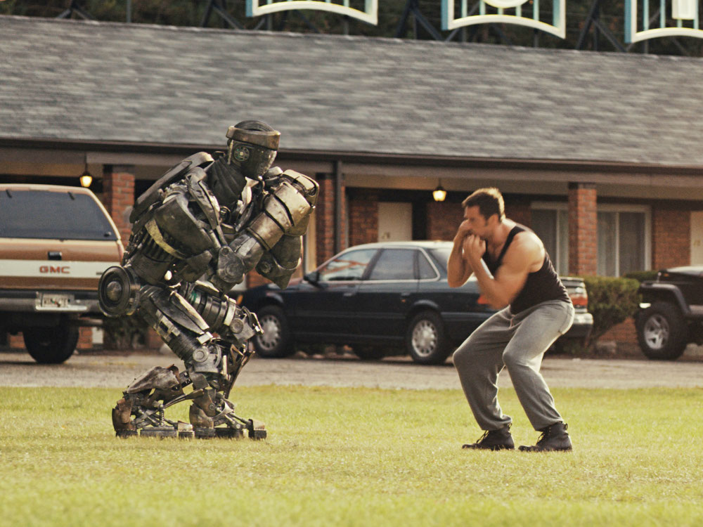 Trailer: Hugh Jackman Promotori Tinju Antar Robot di 'Real Steel' Trailer: Hugh Jackman Promotori Tinju Antar Robot di 'Real Steel'
