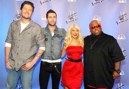Video: Christina Aguilera, Cee-Lo, Adam Levine dan Blake Shelton di ...