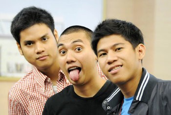 Vokalis RAN Dipanggil Polisi Karena Menabrak Penjual Rokok