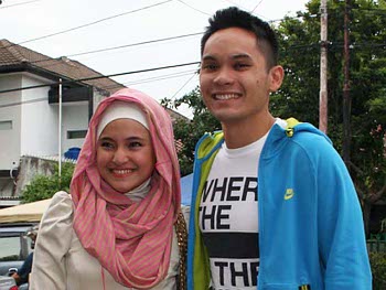 Marshanda Tetap Kuliah Meski Hamil Anak Pertama