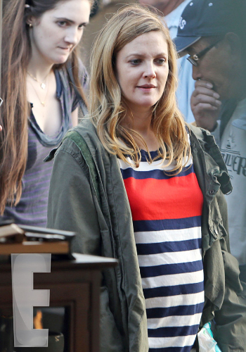 Drew Barrymore Hamil Lagi 13 Bulan Setelah Melahirkan