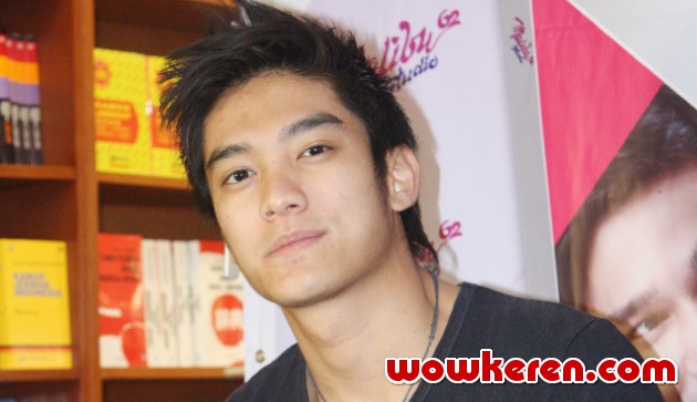 Tinggal di Jakarta, Boy William Tak Tahu Isi Sumpah Pemuda