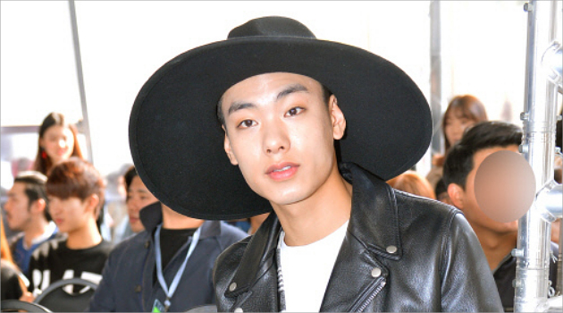 Iron 'Show Me The Money' Akan Debut Solo Maret Ini