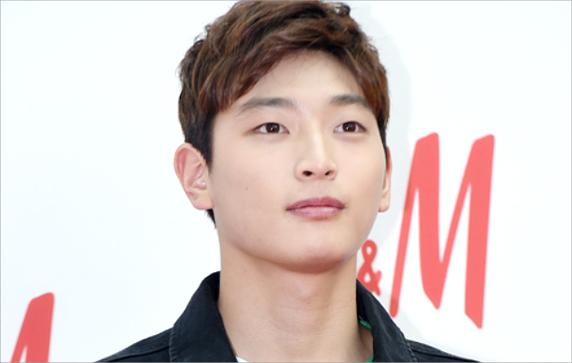 Tinggalkan JYP, Jinwoon 2AM Masuk ke Mystic Entertainment