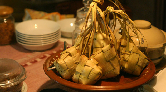 Kenapa Idul Fitri Identik dengan Ketupat?