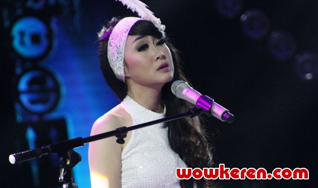 Tinggalkan 'X Factor Indonesia', Angela July Sudah Punya Proyek ...