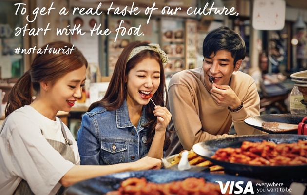 Rilis Foto Teaser, Iklan Visa 'Not A Tourist' Park Shin Hye Bakal ...