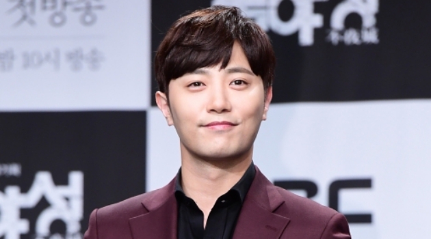 Jin Goo Bandingkan Perannya di 'Night Light' dan 'Decendants', Seperti Apa?