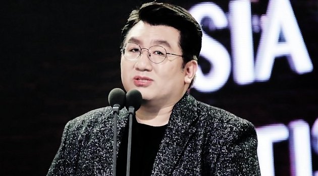 BTS Sukses, CEO Big Hit Dianugerahi Producer of the Year MAMA 2016