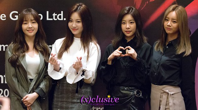 Cantik Dengan Gaya Retro Era 60an, Girl's Day Tampil Seksi