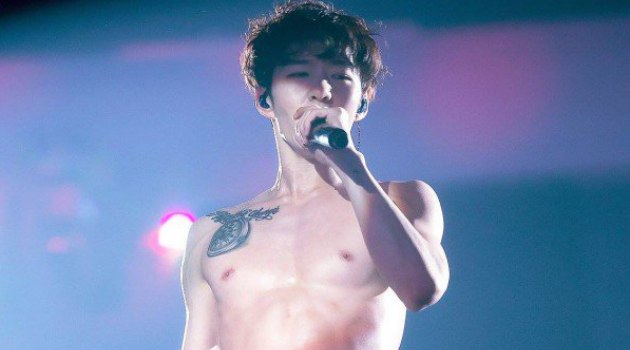 Penuhi Janji, Changsub Akhirnya Pamer Abs Seksi di Konser Solo BTOB