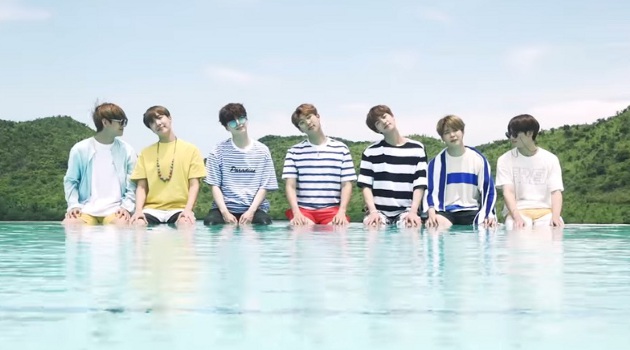 Serunya BTS Main dan Gila-Gilaan Bareng di Teaser 'Summer Package'