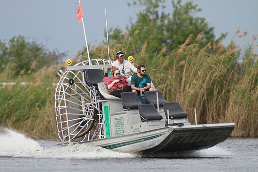 Adele Ungkap Kekasihnya Seorang Duda