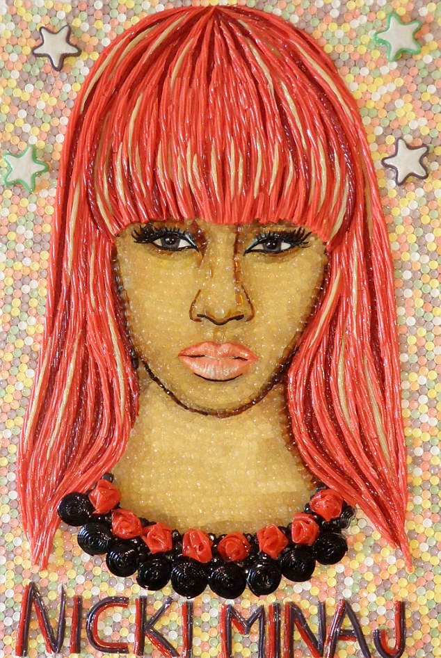 Karya Potret Selebriti dari Ribuan Permen