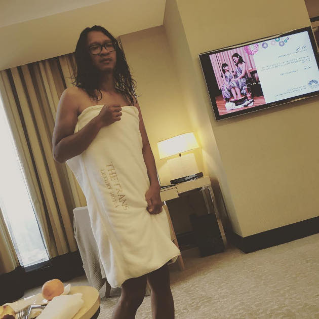 Usai Nikah, Evelyn Pamer Foto Aming Cuma Pakai Handuk