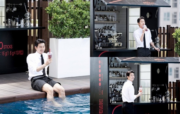 Gong Yoo 'Coffee Prince' Nikmati Segarnya Kopi di Foto Iklan 'Maxim'