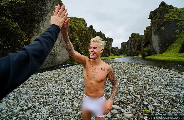 Pamer Foto Pakai Celana Dalam Transparan, Justin Bieber Bikin Heboh