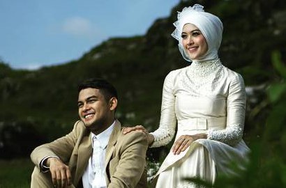 Adhitya Putri: Berita, Foto, Video, Lirik Lagu, Profil & Bio | Halaman ...