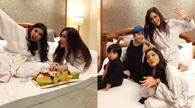 Duo Maia Kumpul, Maia Estianty Seru-Seruan Pesta Piyama Bareng Meychan