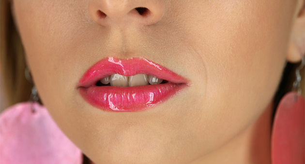 Nggak Pede dengan Bentuk Bibir? Begini Trik Makeup Agar Terlihat Makin ...