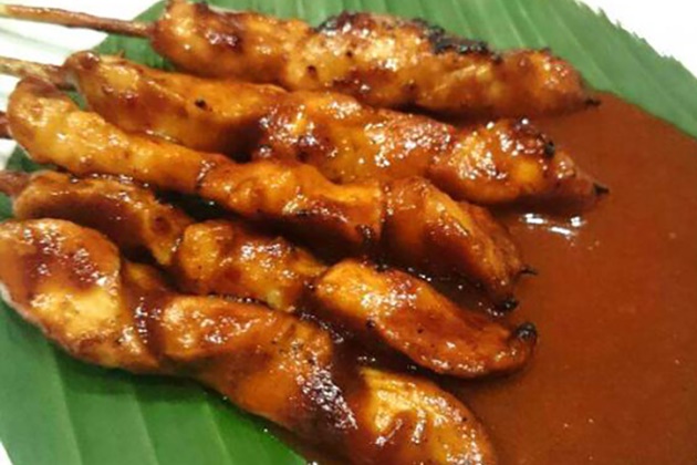 10 Macam Sate Khas Indonesia Ini Nggak Kalah Enak dari Makanan Barat ...