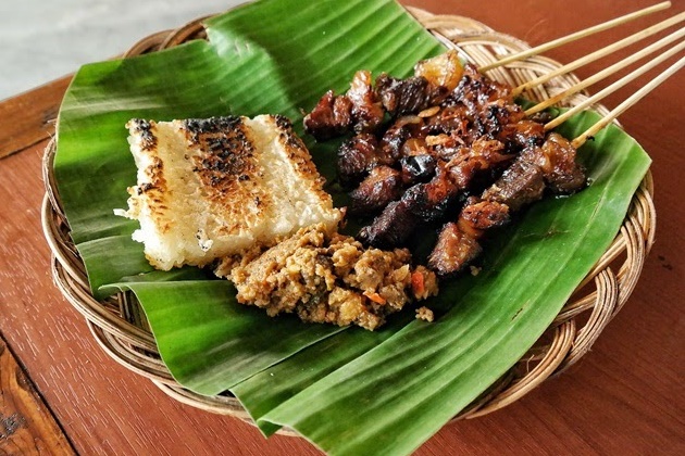 10 Macam Sate Khas Indonesia Ini Nggak Kalah Enak dari Makanan Barat ...