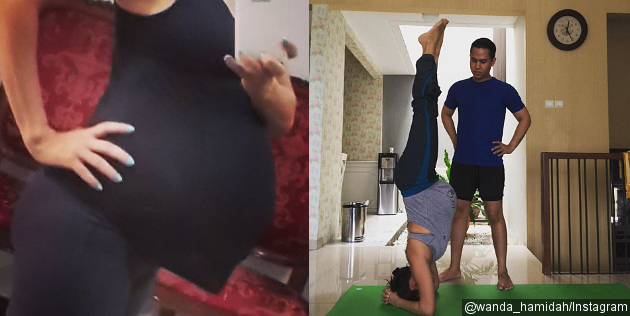 Hamil Tua dan Perut Besar, Wanda Hamidah Yoga dengan Posisi Kepala di Bawah