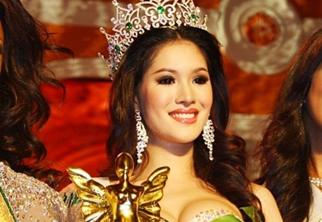 10 Wanita Ini Cantiknya Kebangetan Namun Siapa Sangka Kalau Dulu Mereka Seorang Pria