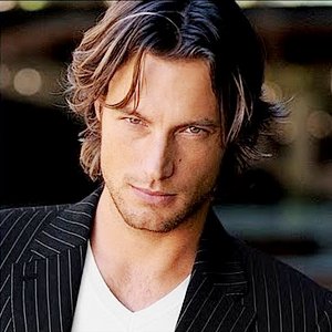 Gabriel Aubry: Berita, Foto, Video, Lirik Lagu, Profil & Bio | Halaman ...