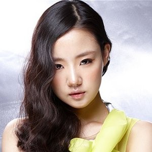 Heora: Berita, Foto, Video, Lirik Lagu, Profil & Bio | Halaman Utama ...