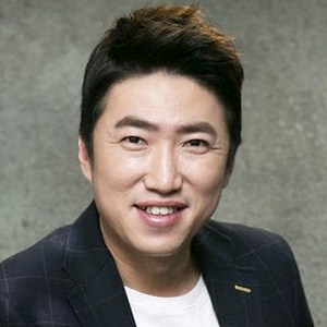 Jang Dong Min: Berita, Foto, Video, Lirik Lagu, Profil & Bio | Halaman ...