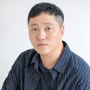 Kim Dae Myung: Berita, Foto, Video, Lirik Lagu, Profil & Bio | Halaman ...