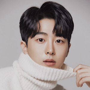 Kim Mu Jun: Berita, Foto, Video, Lirik Lagu, Profil & Bio | Halaman ...