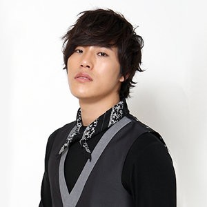 Lee Hyun: Berita, Foto, Video, Lirik Lagu, Profil & Bio | Halaman Utama ...