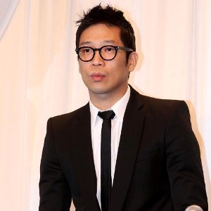 MC Mong: Berita, Foto, Video, Lirik Lagu, Profil & Bio | Halaman Utama ...