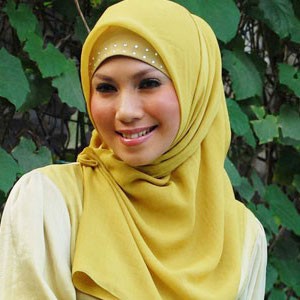 Puput Melati: Berita, Foto, Video, Lirik Lagu, Profil & Bio | Halaman ...