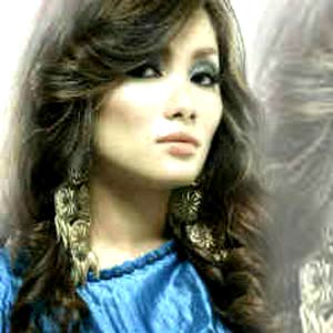 Ratna Anjani: Berita, Foto, Video, Lirik Lagu, Profil & Bio | Halaman Utama Ratna Anjani ...