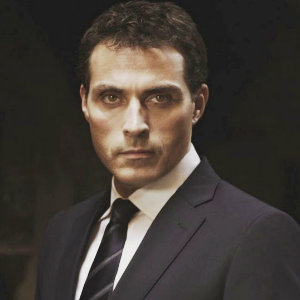 Rufus Sewell: Berita, Foto, Video, Lirik Lagu, Profil & Bio | Halaman ...