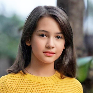 Sandrinna Michelle: Berita, Foto, Video, Lirik Lagu, Profil & Bio ...