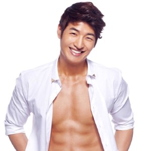 Son Ho Young: Berita, Foto, Video, Lirik Lagu, Profil & Bio | Halaman ...