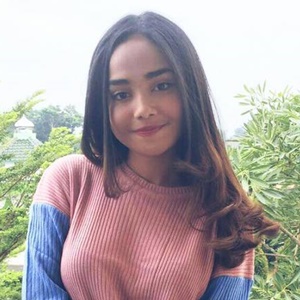 Profil Syifa Hadju yaitu Biodata, Profil Pribadi & Data Keluarga - WowKeren.com