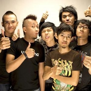 Tahta: Berita, Foto, Video, Lirik Lagu, Profil & Bio | Halaman Utama ...