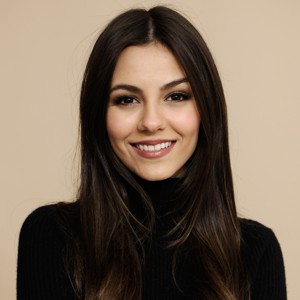 Profil Victoria Justice yaitu Biodata, Profil Pribadi & Data Keluarga ...
